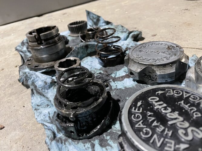 FREE - Selectro hub parts | Rising Sun 4WD Club Forum